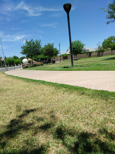 Park «Figarden Loop Park», reviews and photos, 4265 W Figarden Dr ...