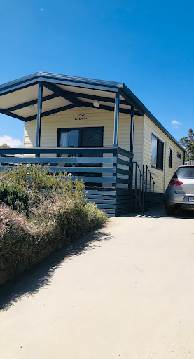Lake Burrumbeet Caravan Park in Burrumbeet, Victoria - Zaubee
