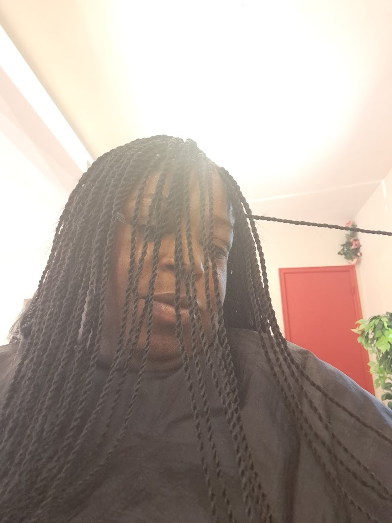 Amy African Hair Braiding And Boutique - St Ann, MO 63074 - Services ...