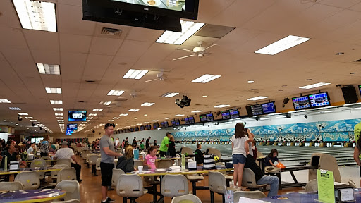 Bowling Alley «Manteca Bowl», reviews and photos, 1251 E Yosemite Ave ...