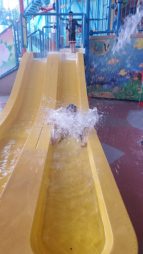 Water Park «CoCo Key Water Resort», reviews and photos, 50 Ferncroft Rd ...