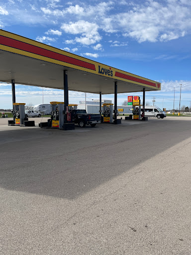 Love's Travel Stop - AZexplained