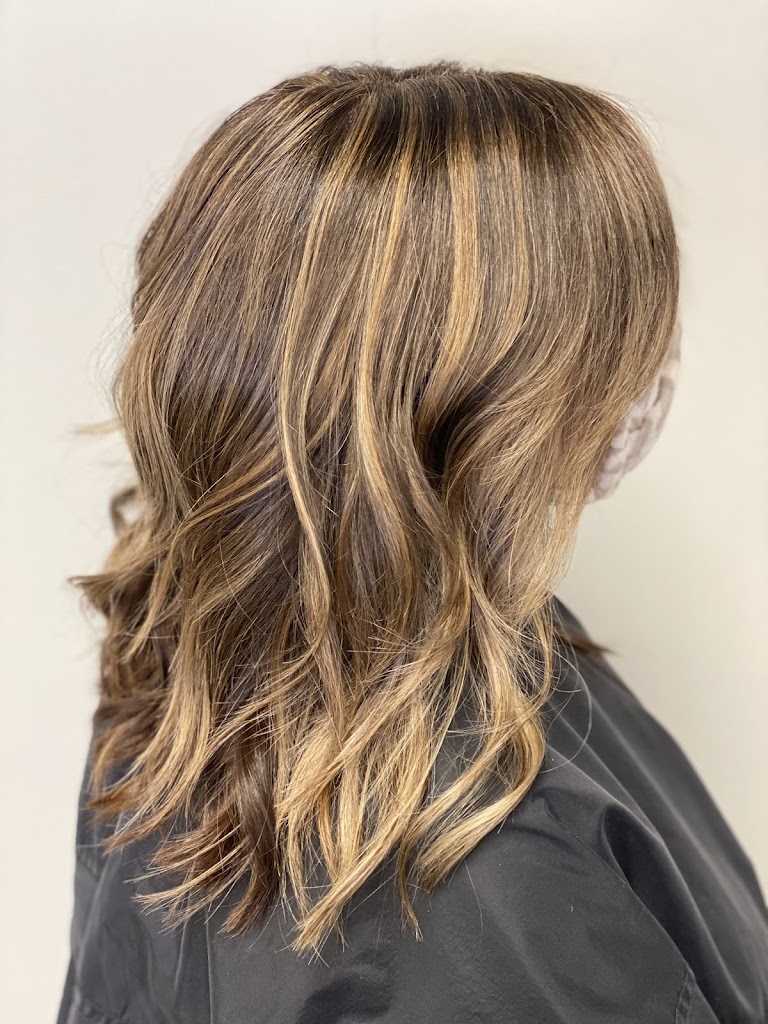 Loose Ends Hair Salon - Hoover, AL 35244 - Services and Reviews