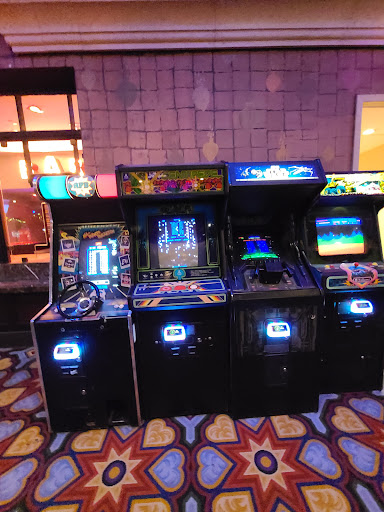 Lucky Snake Arcade & Sports Bar At Showboat in Atlantic City, New ...