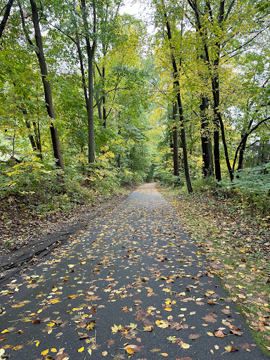 Golf Course «Dunwoodie Golf Course», reviews and photos, 1 Wasylenko Ln ...