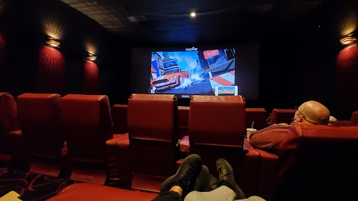 Movie Theater «AMC Marple 10», reviews and photos, 400 S State Rd ...