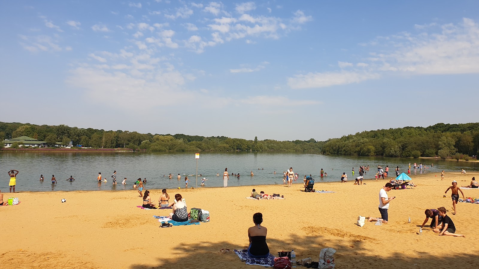 Ruislip lido beach | England, United Kingdom - detailed features, map ...