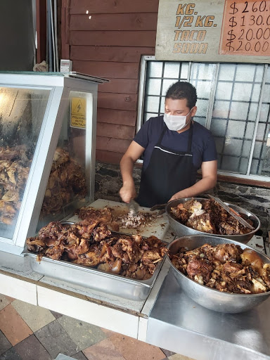 Restaurante RICAS CARNITAS EL BUCHES en Tijuana