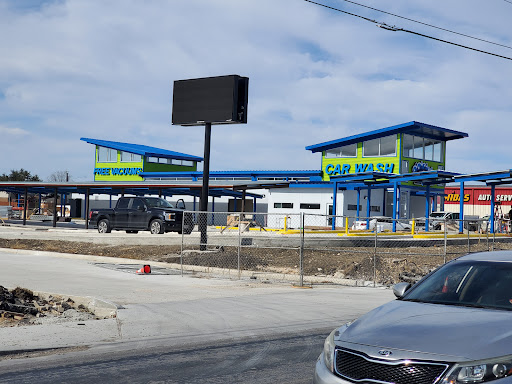 Bubble Zone Car Wash San Antonio. Bexar County. Texas - Sswash