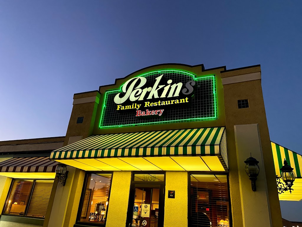 Perkins Restaurant & Bakery - Menasha, WI 54915 - Menu, Hours, Reviews ...