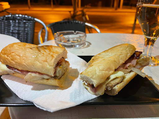 Restaurante Frankfurt Salchi en Salou