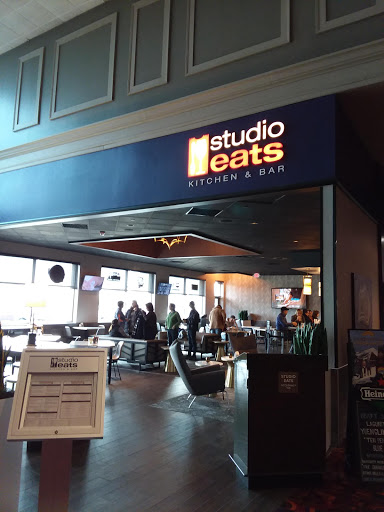 Movie Theater «Cinemark - Theatre Buckland Hills 18 + IMAX», reviews ...