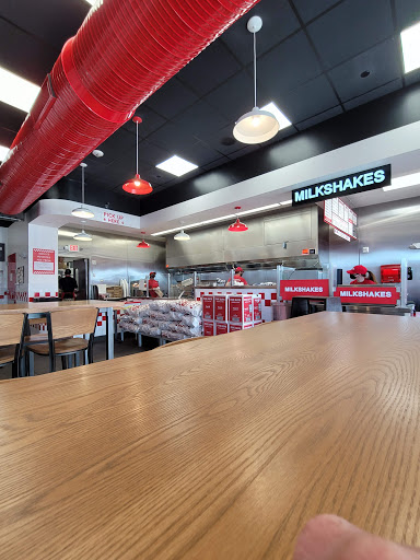 Five Guys - Hamburger restaurant - Dunkirk, Maryland - Zaubee