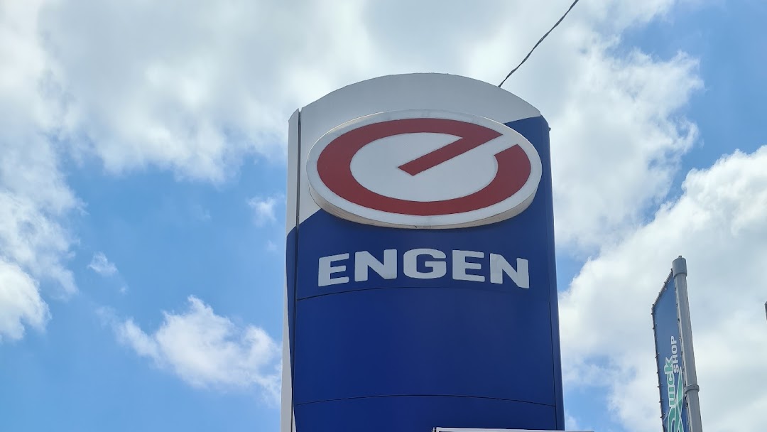 Northcliff Corner Convenience Centre in the city Randburg