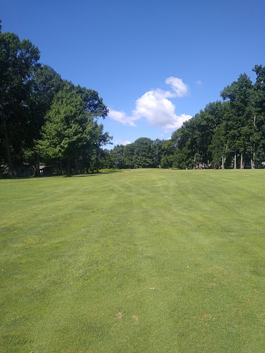 Golf Club «Indian Run Golf Club», reviews and photos, 6359 Rs Ave E ...