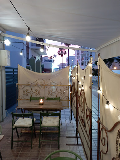 Restaurante Alma Verde Café en Rota