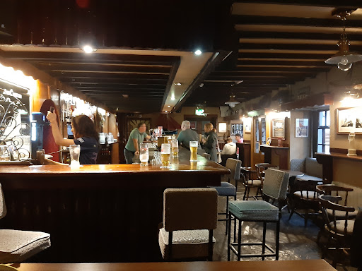 15 Best Restaurants in An cheathrú rua in our ranking.