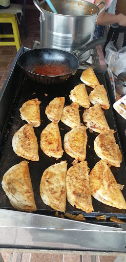 Restaurante Tacos de Labio, buche, barbacoa de res estilo Nuevo Leon en ...