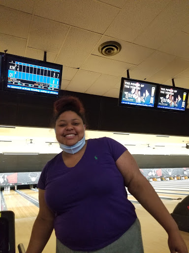 Bowling Alley «AMF Brookgate Lanes», reviews and photos, 14950 Snow Rd ...