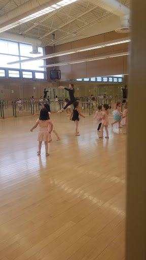 Park «Walter Reed Community Center», reviews and photos, 2909 16th St S ...