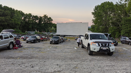 Drive-in Movie Theater «Rustic Drive in Theatre», reviews and photos ...