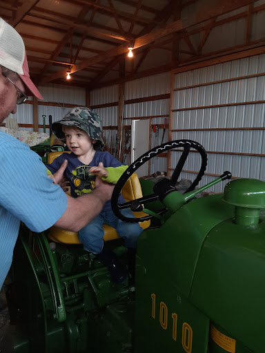 Detwiler Tractor Parts in Spencer, Wisconsin - Zaubee