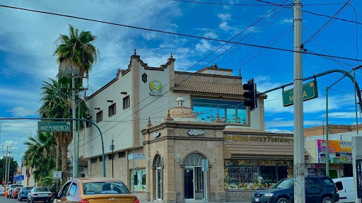 La Reynera Panadería y Pastelería Sucursal Gómez Palacio en Gómez ...