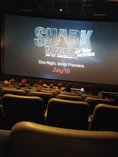 Movie Theater «AMC Showplace Schererville 16», reviews and photos, 875 ...