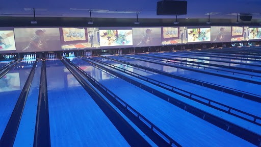 Bowling Alley «Bowlero Queens», reviews and photos, 69-10 34th Ave ...