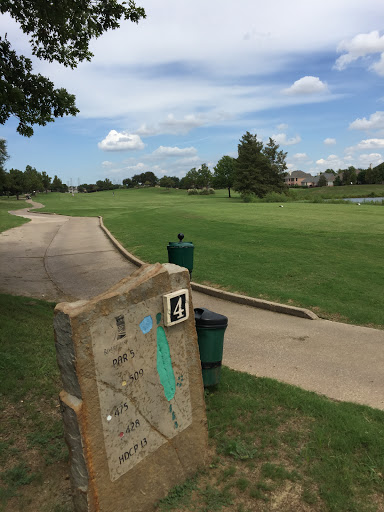 Golf Course «Riverchase Golf Course», reviews and photos, 700 ...