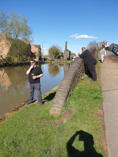 The Longford Engine - Locations from All Over the World