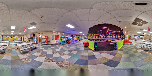 Roller Skating Rink «Great Skate», reviews and photos, 10054 N 43rd Ave ...