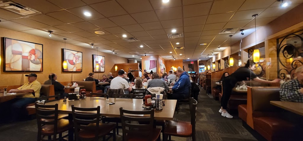 Thomas's Family Dining - Livonia, MI 48150 - Menu, Reviews, Hours & Contact
