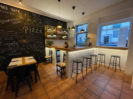 Restaurante Pizzería Lab’ 84 en Madrid
