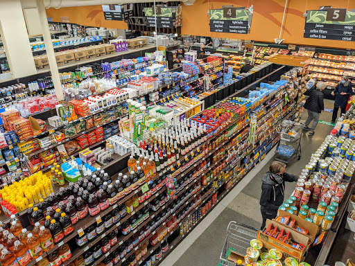 Grocery Store «Quality Food Center», reviews and photos, 1801 N 45th St ...