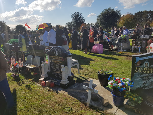 Manukau Memorial Gardens (Manukau Cemetery) - 361 Puhinui Rd, Auckland ...