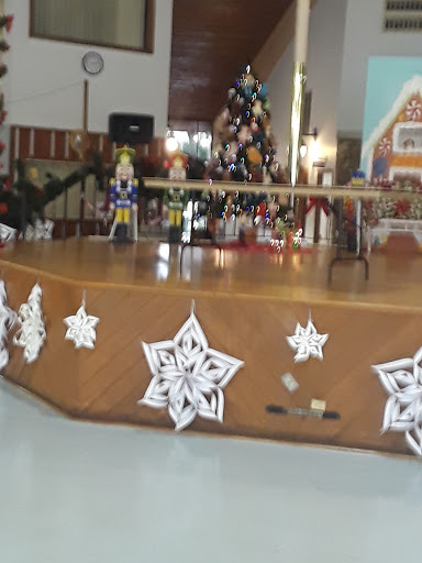 Community Center «Silver Springs Shores Community Center», reviews and ...