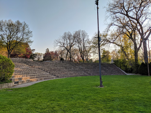 Park «Gillson Beach House», reviews and photos, 101 Lake St, Wilmette ...