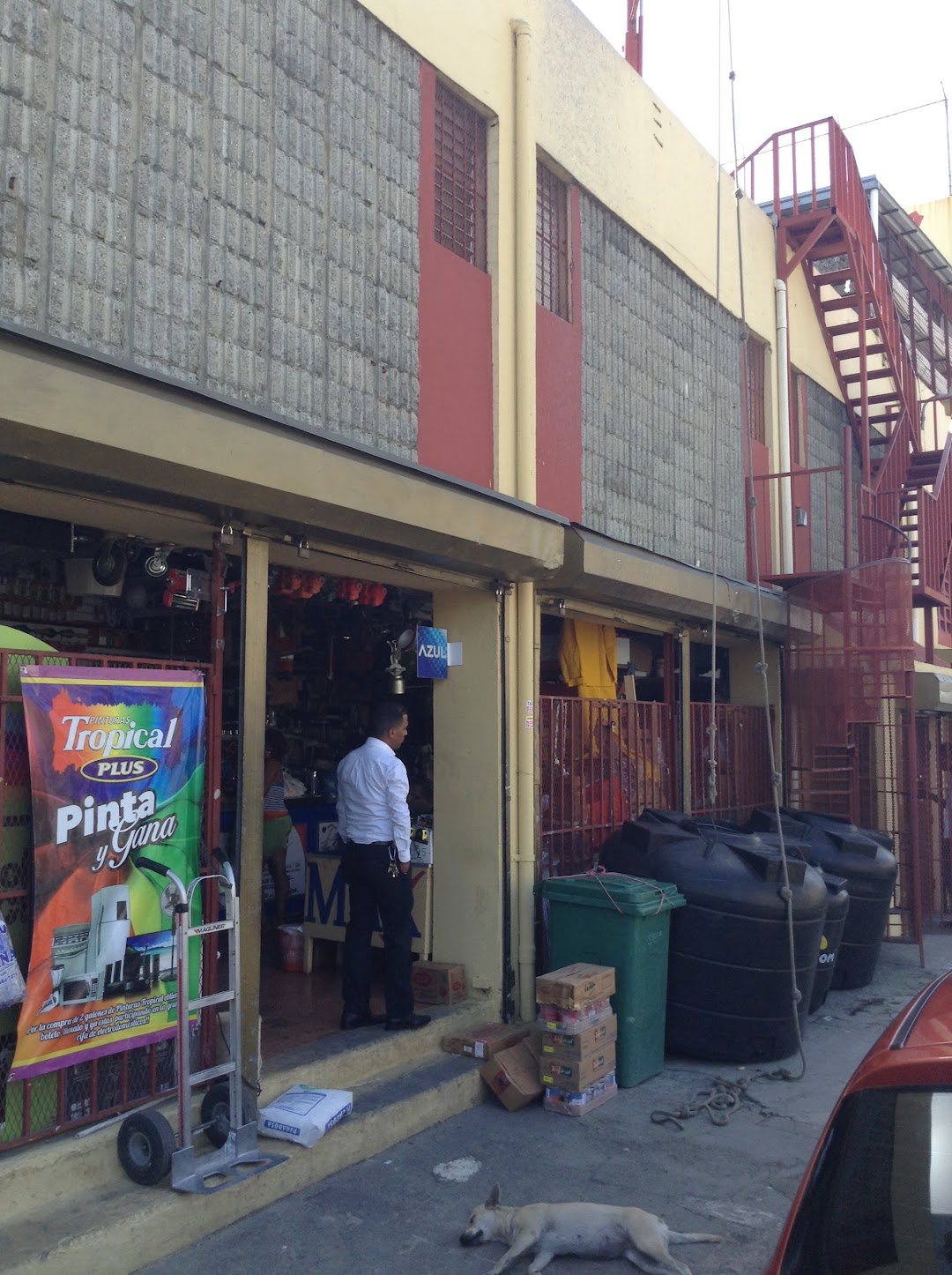 Max Ferreteria en la ciudad Santo Domingo