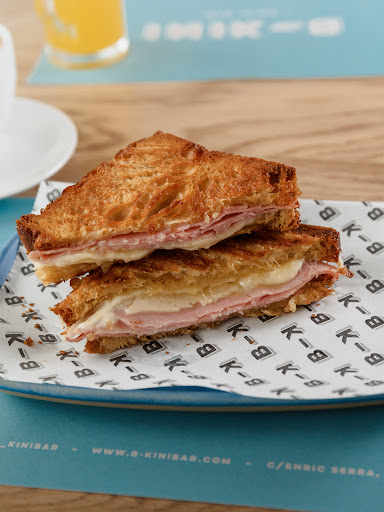 Restaurante B-KINI BAR en L'Escala