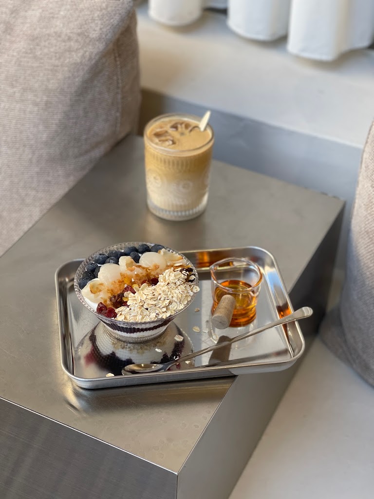 台北市中山區 UNO ONCE COFFEE (咖啡廳/不定休 IG限動/中山區/中山國小/寵物友善戶外區/可訂位) - 台灣餐廳推薦 手搖推薦 甜點推薦 買一送一 優惠訊息