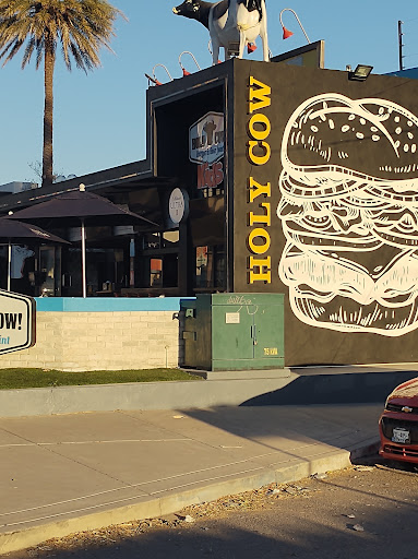 Restaurante Holy Cow! Burger & Beer Joint - Kino en Hermosillo