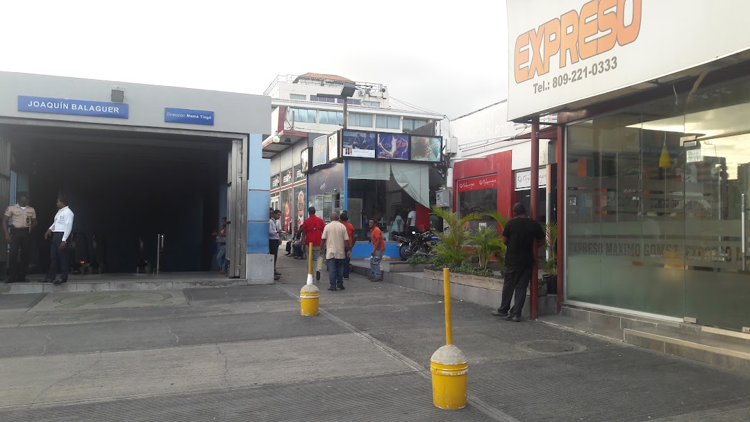 Drinks 2 Go Av. Maximo Gómez en la ciudad Santo Domingo