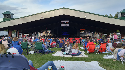 Concert Hall «Bank of New Hampshire Pavilion», reviews and photos, 72 ...