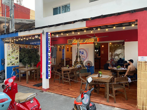 Restaurante Le Coq Express en Solidaridad