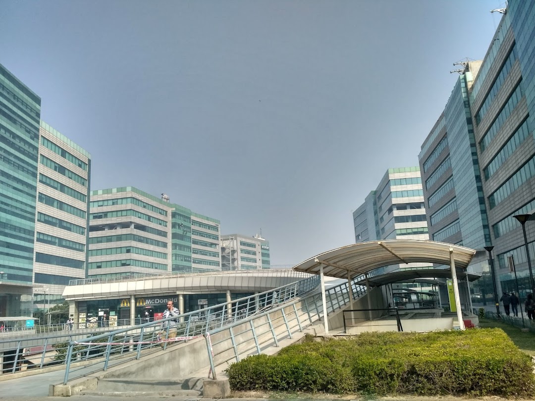 Amdocs Development Center India LLP, Gurgaon, Haryana in the city Gurugram