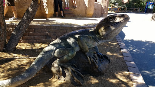 Zoo «Heritage Park Zoological Sanctuary», reviews and photos, 1403 ...