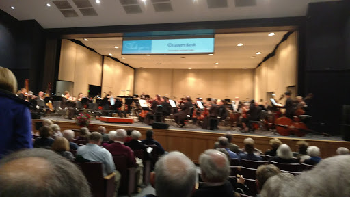 Performing Arts Theater «Barnstable Performing Arts Center», reviews ...