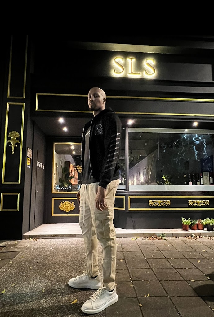高雄市鼓山區 SLS Private Club - 台灣餐廳推薦 手搖推薦 甜點推薦 買一送一 優惠訊息