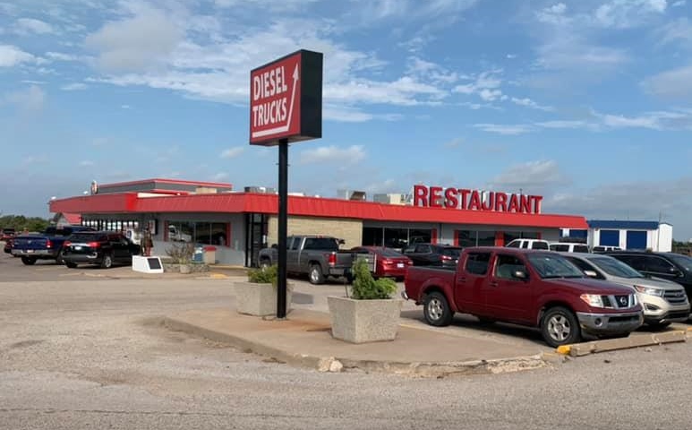 Sooners Corner Restaurant (I-35 Exit 185) - Perry, OK 73077 - Menu ...